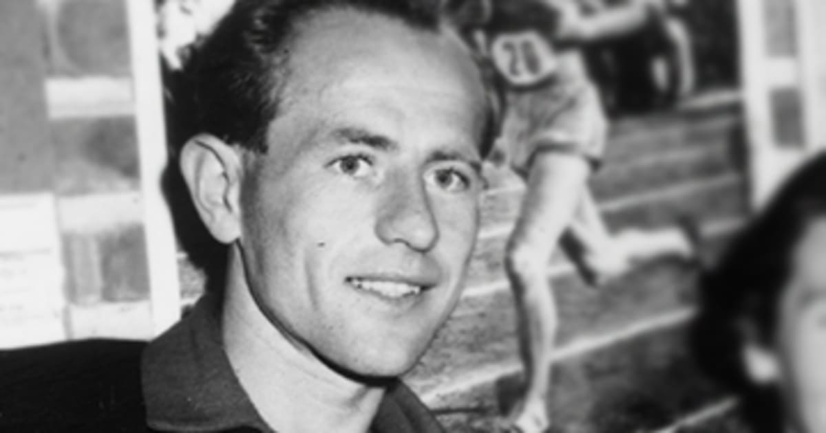Emil ZATOPEK Biography, Olympic Medals, Records and Age