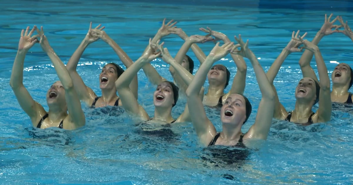 Ona Carbonell and Spain team reveal inclusive artistic swim routine