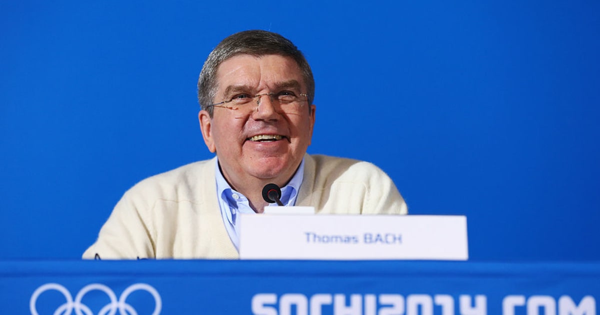 IOC President Thomas Bach arrives in Sochi - Olympic News