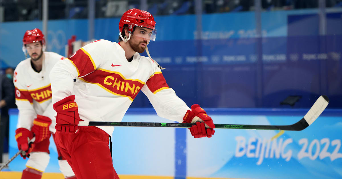 The son of NHL hero Chris Chelios is playing for China at Beijing 2022 ...