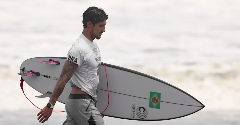 Surfing star Medina on overcoming depression, returning to competition